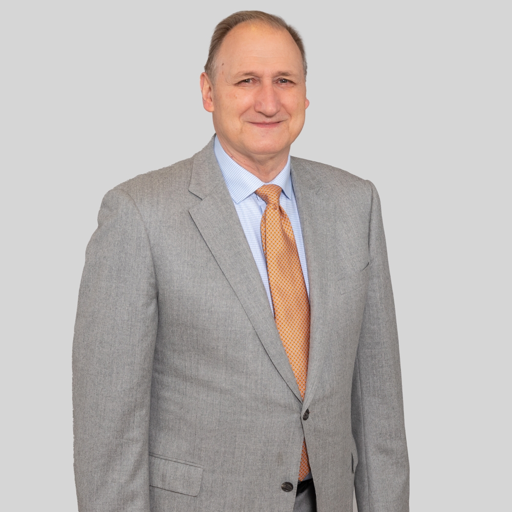 Dr. Gábor Csepregi